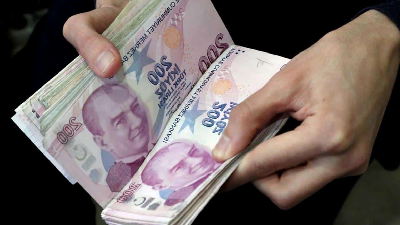 Dolar Artt 200 TL Banknot Eridi Tedav le kt nda 130 Dolard 